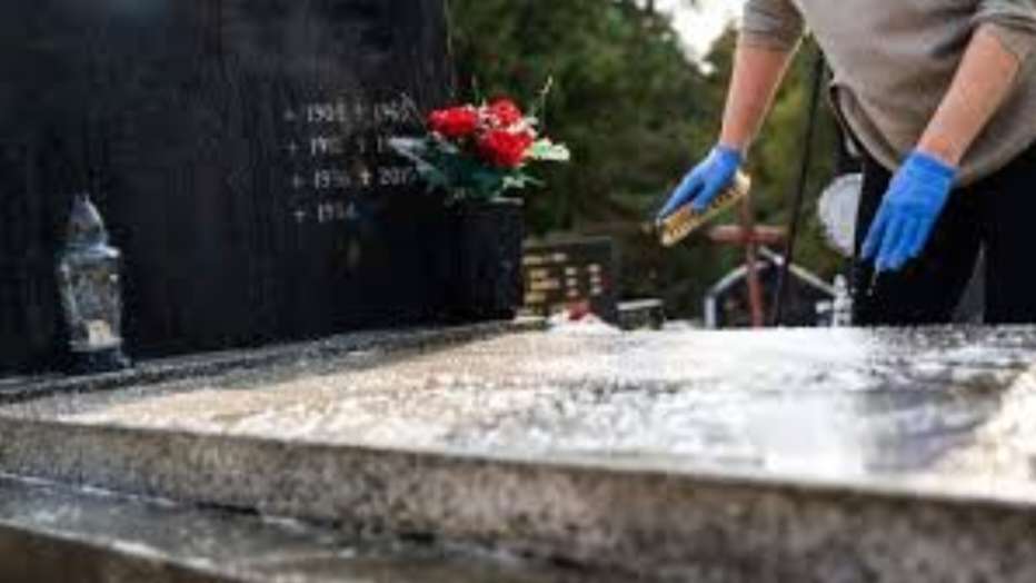 HEADSTONES CARE AND MAINTENANCE TIPS - AMLP Verse